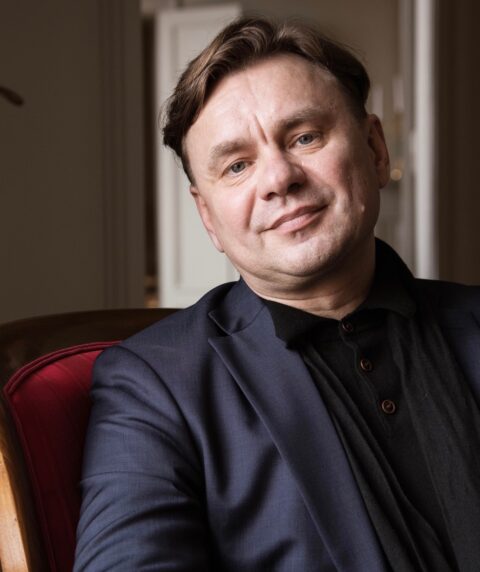 Pavlo Tolstoy - Opera på Skäret